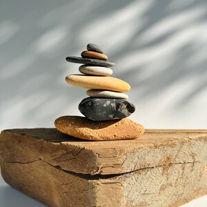 Balancing Stone Sculpture, Earthy Room Decor, Aesthetic Shelf Decor ...