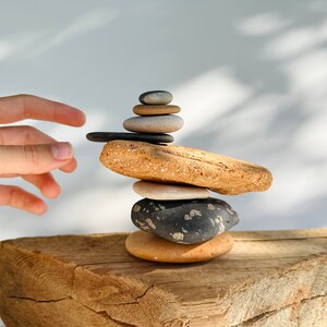 Balancing Stone Sculpture, Earthy Room Decor, Aesthetic Shelf Decor ...