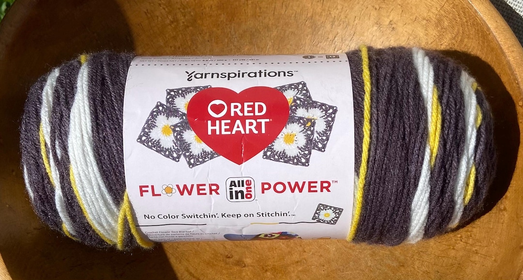 Red Heart Flower Power Daisy Do - Etsy