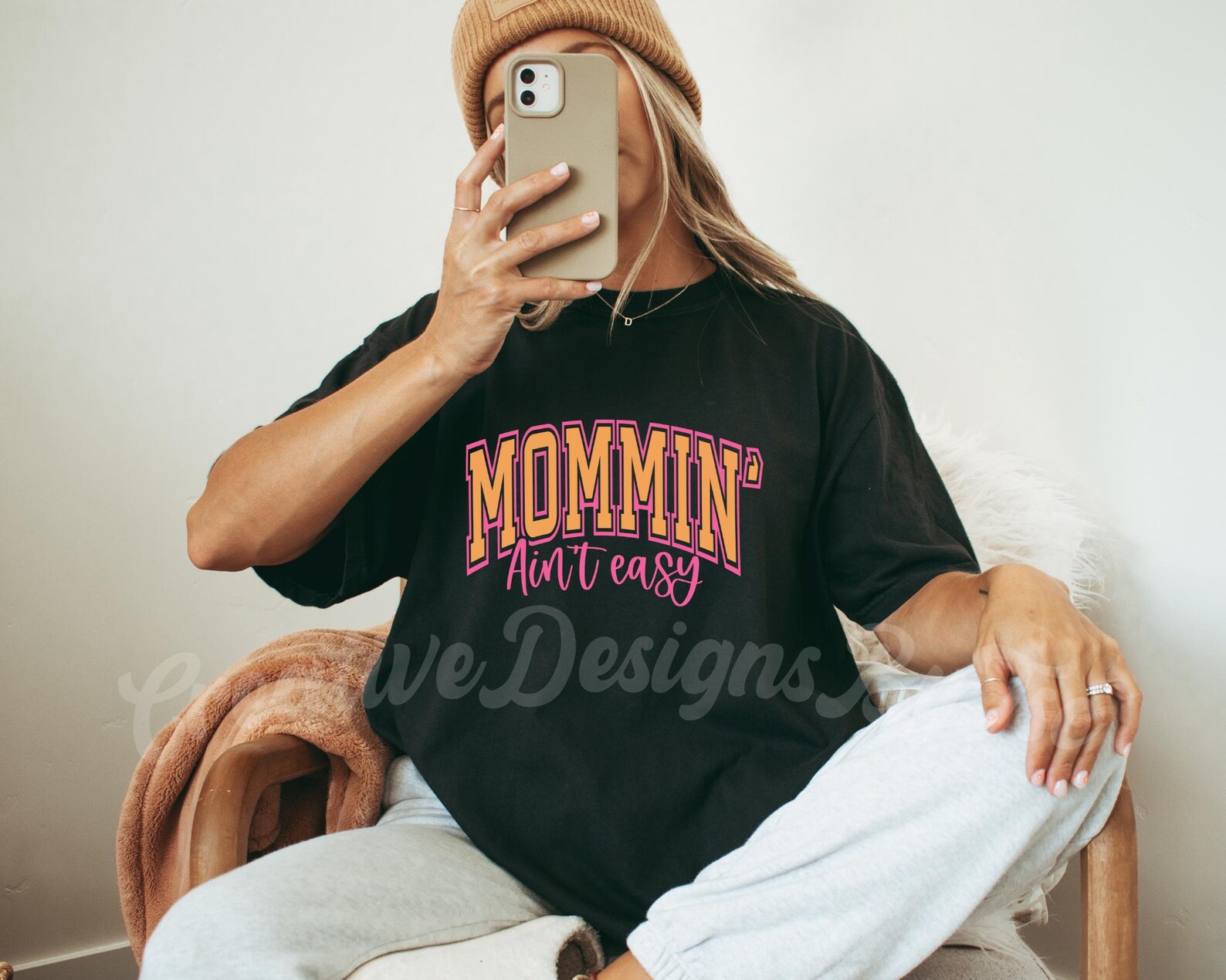 Mommin' Ain't Easy SVG PNG, Varsity Svg Png, Mom Life Svg Png, Mama ...