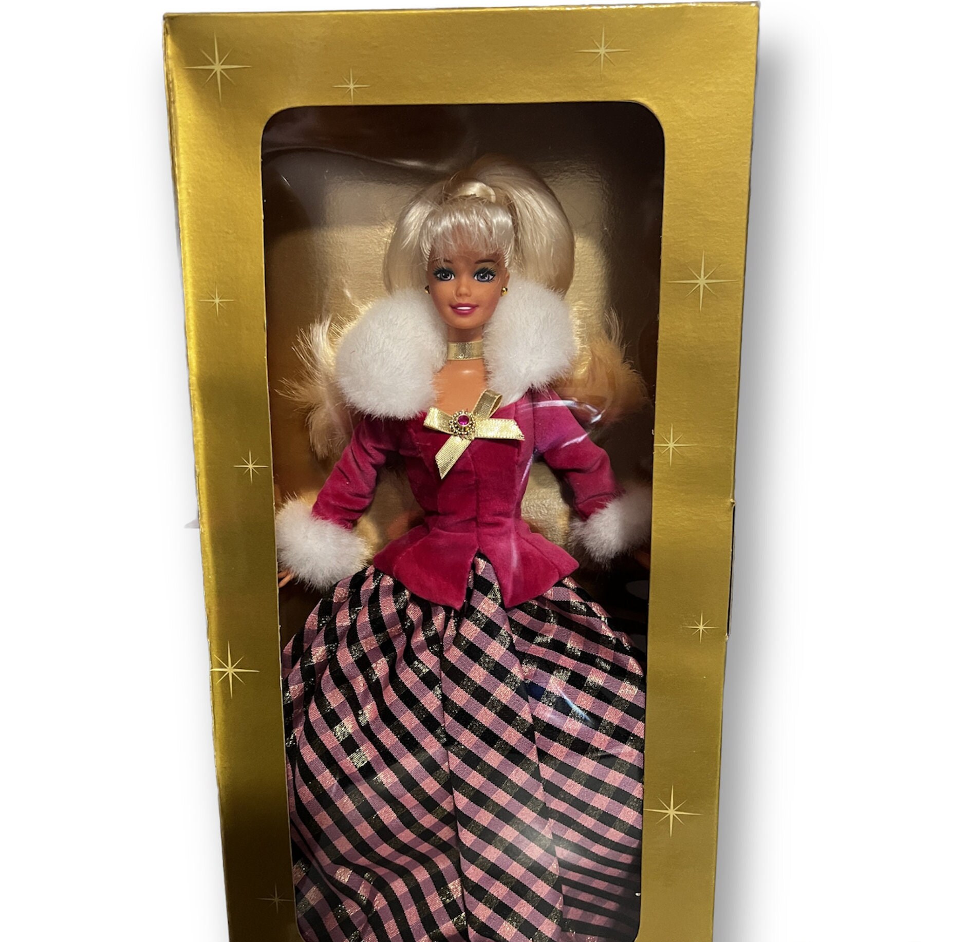 1996 Avon Exclusive Vintage Winter Rhapsody Barbie® | Second in a ...