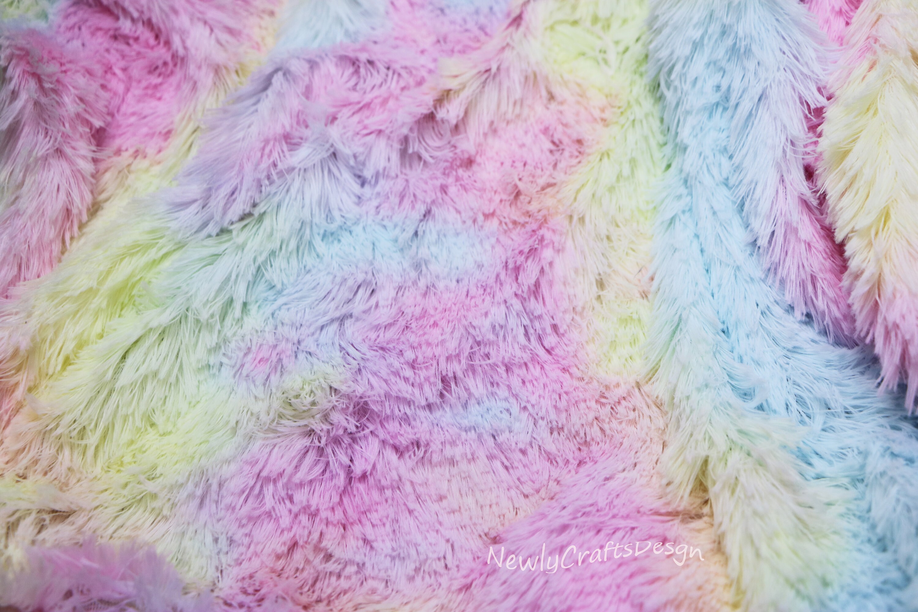 Rainbow Minky Fur Fabric Furry Shaggy Faux Craft Fur,upholstery Soft ...
