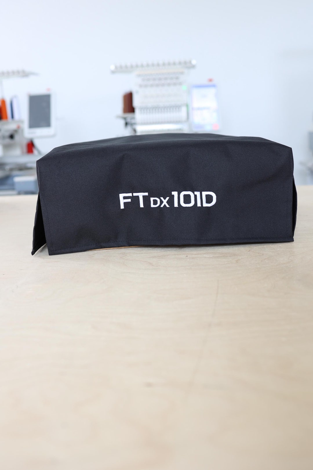 FTDX 101D Dust Cover: Waterproof Embroidered Ham Radio Protection - Etsy