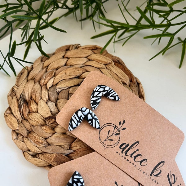 B and W Statement - Etsy UK