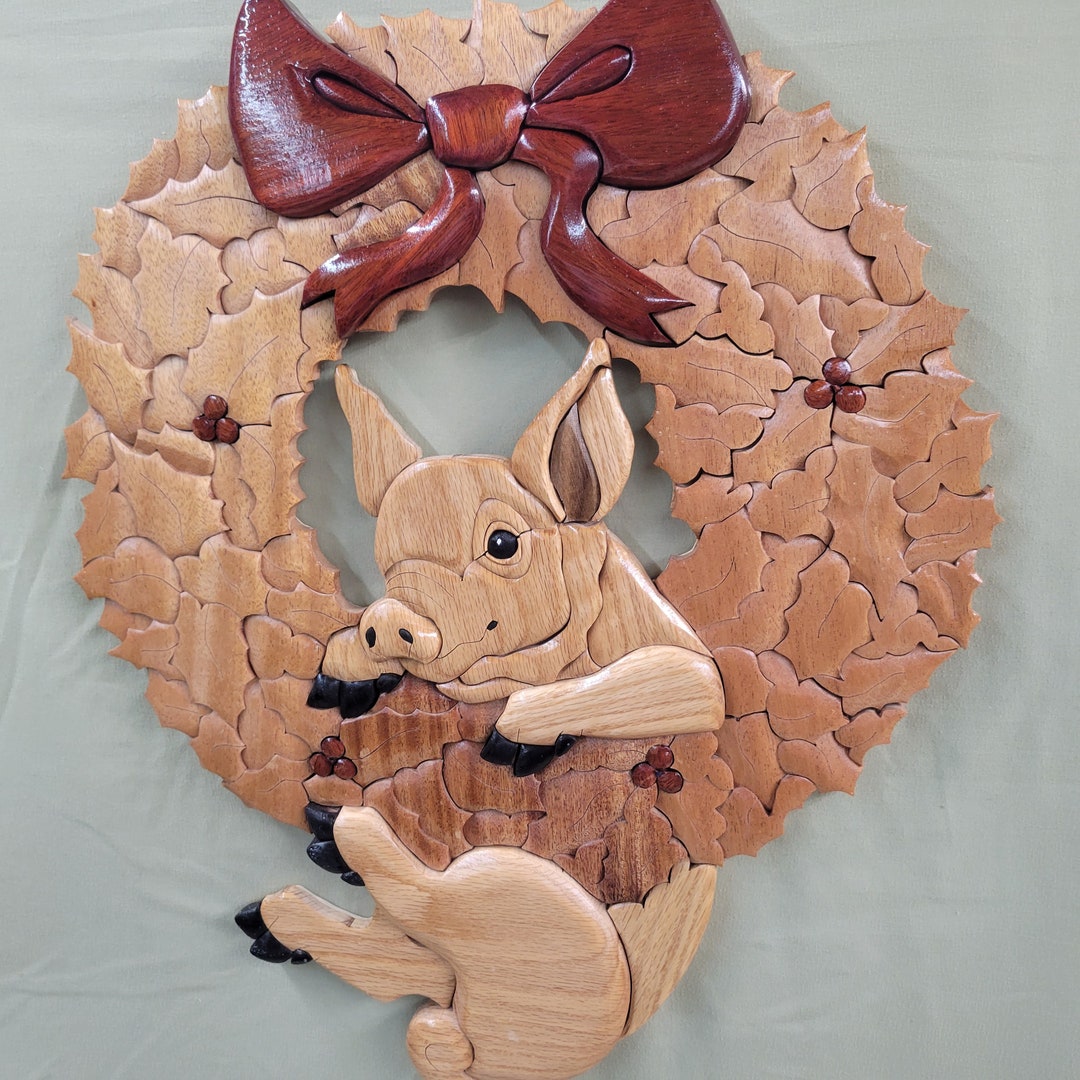 Pig Christmas Wreath Intarsia - Etsy