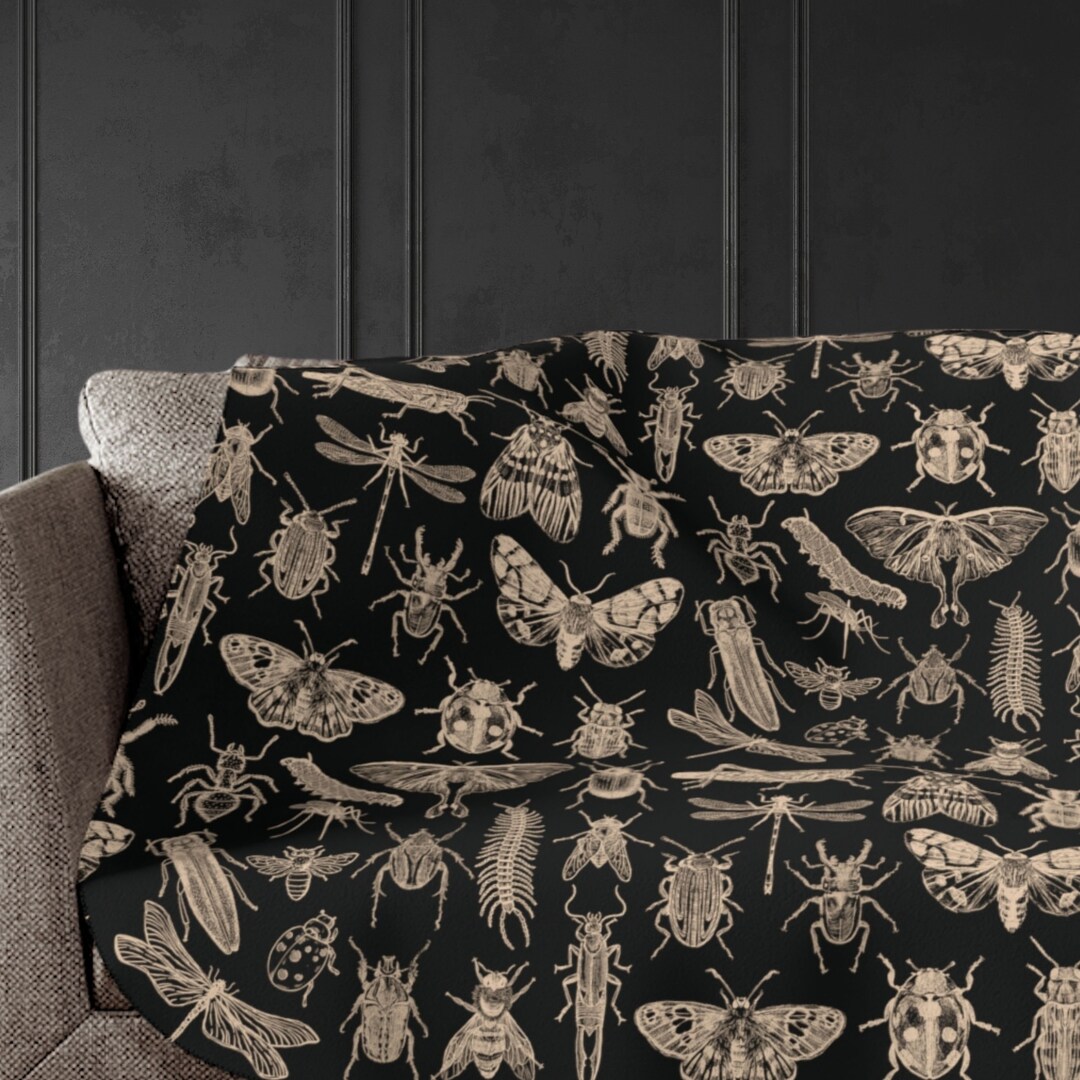 Insect Sherpa Blanket, Cottagecore Throw, Insect Home Decor Gift ...