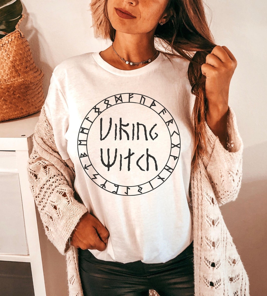 Viking Witch Runes Tshirt Shieldmaiden Shirt Volva Shirt - Etsy