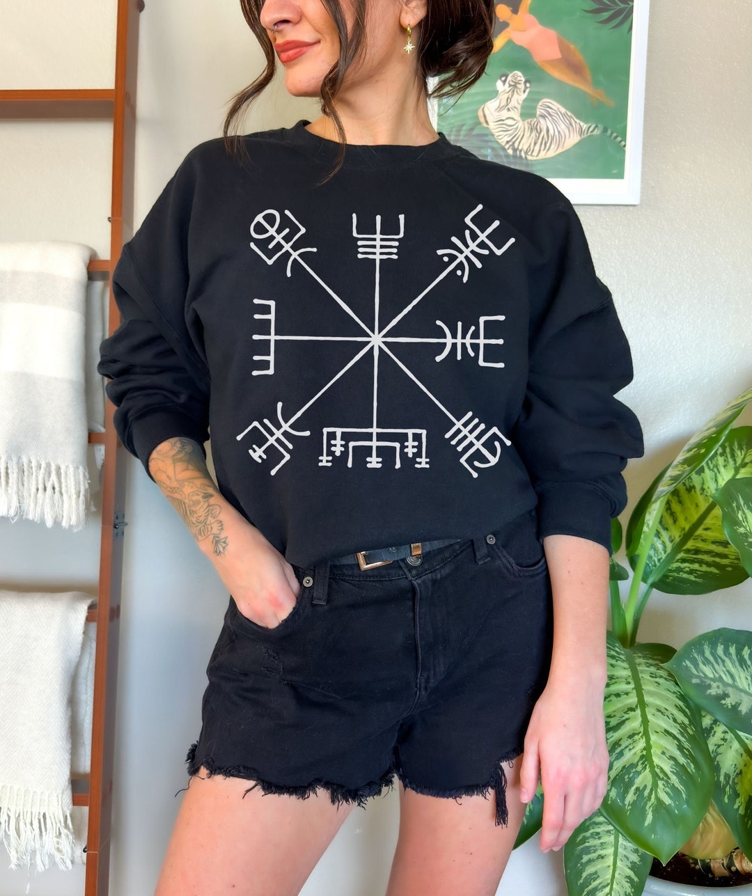 Vegvisir Sweatshirt, Shieldmaiden Long Sleeve Top, Viking Sweat Shirt ...