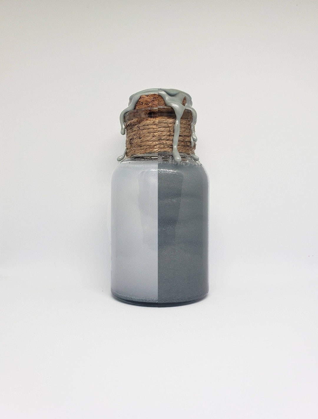 Dnd Potions Storm Front White to Storm Cloud Gray Collectible Color Changing Magic Potion Gift ...