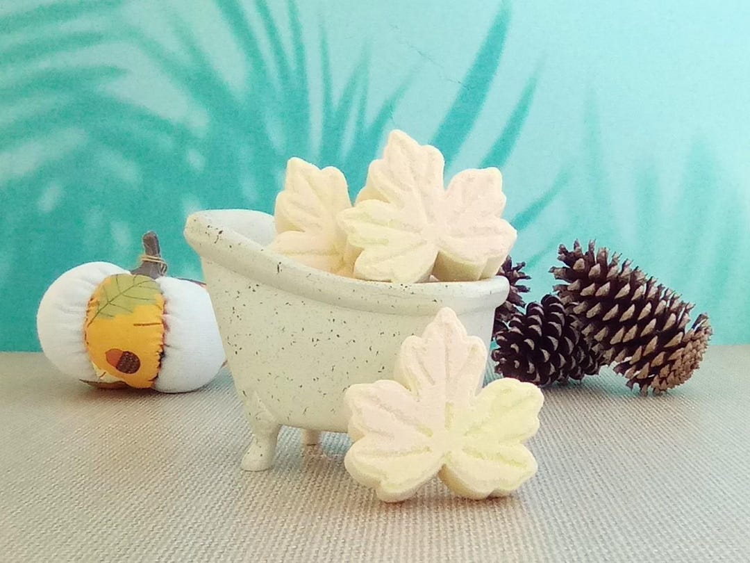 Autumn Maple Leaf Bath Bomb, Woodsy Pine Scent, Shea Butter - Etsy