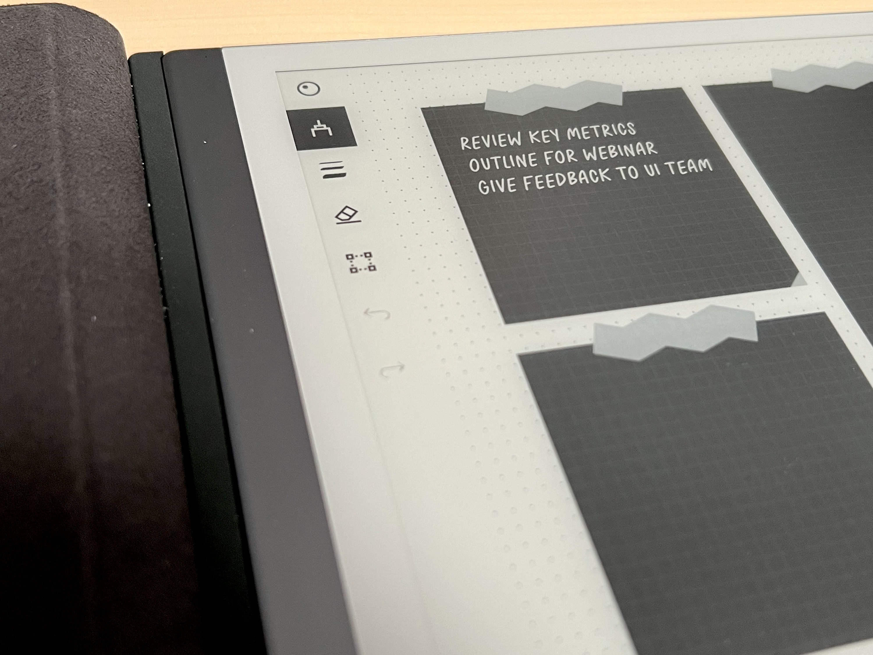 Remarkable 2 Template With Grids Dark Theme Sticky Notes Brain Dump ...