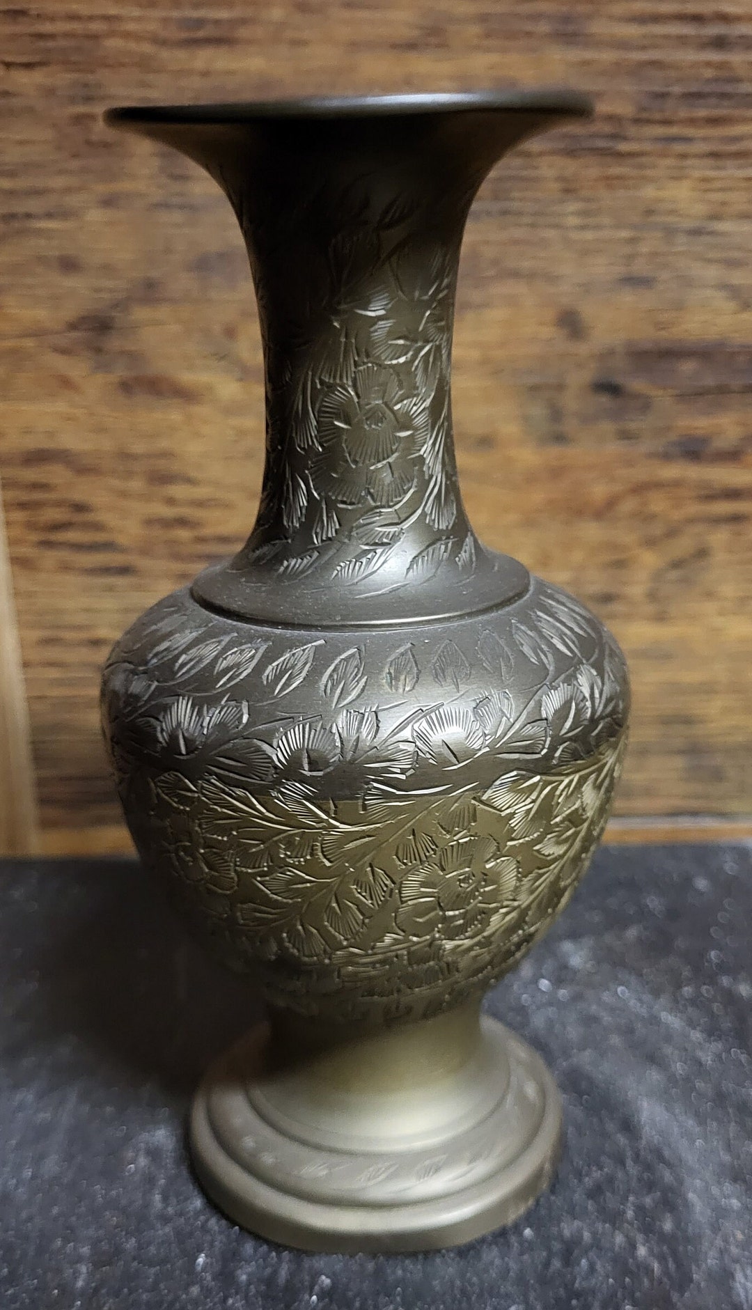 Chinese Brass Vase From the Early 20th Century - Etsy