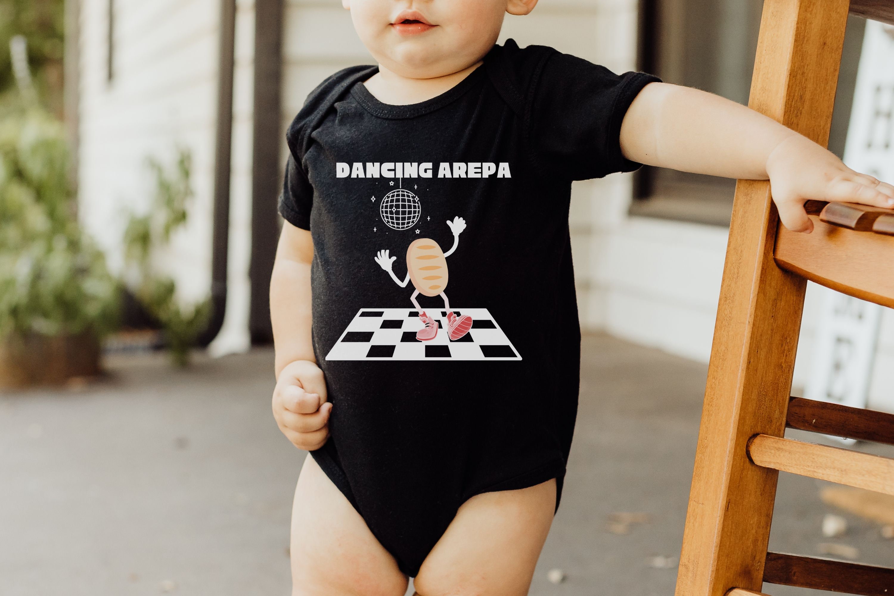 Dancing Arepa Baby Bodysuit/onesie Funny Venezuelan Colombian Outfit ...
