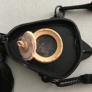 CELLULOID POWDER COMPACT Dance Purse C.1920 - Etsy