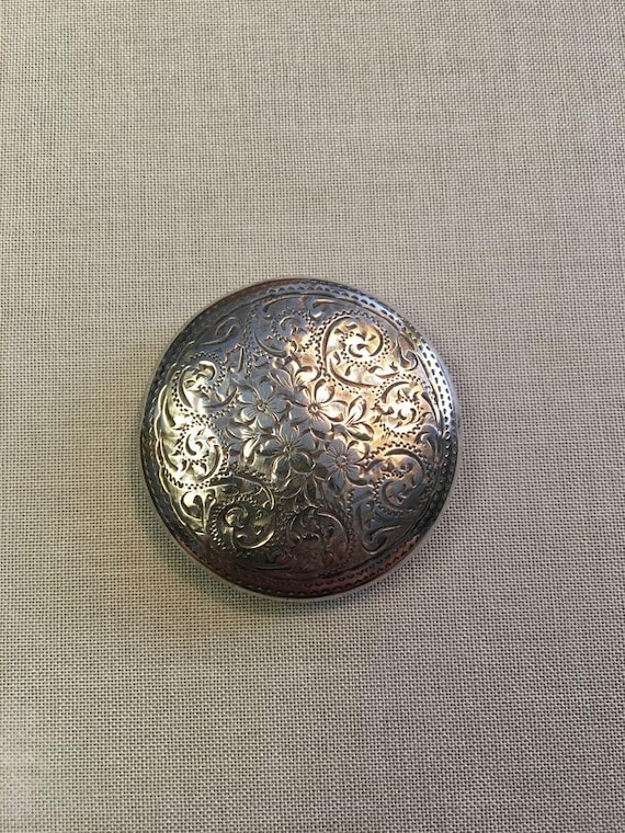 Antique silver miniature powder compact c.1917 - Gem