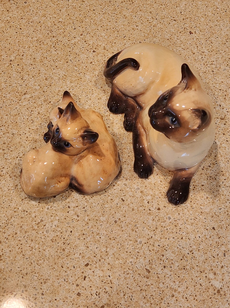Royal Doulton Siamese Mother Cat With Twin Kittens Figurines. - Etsy