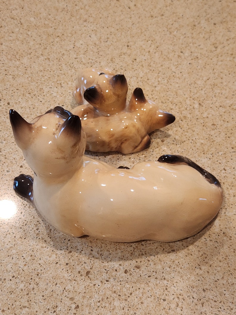 Royal Doulton Siamese Mother Cat With Twin Kittens Figurines. - Etsy