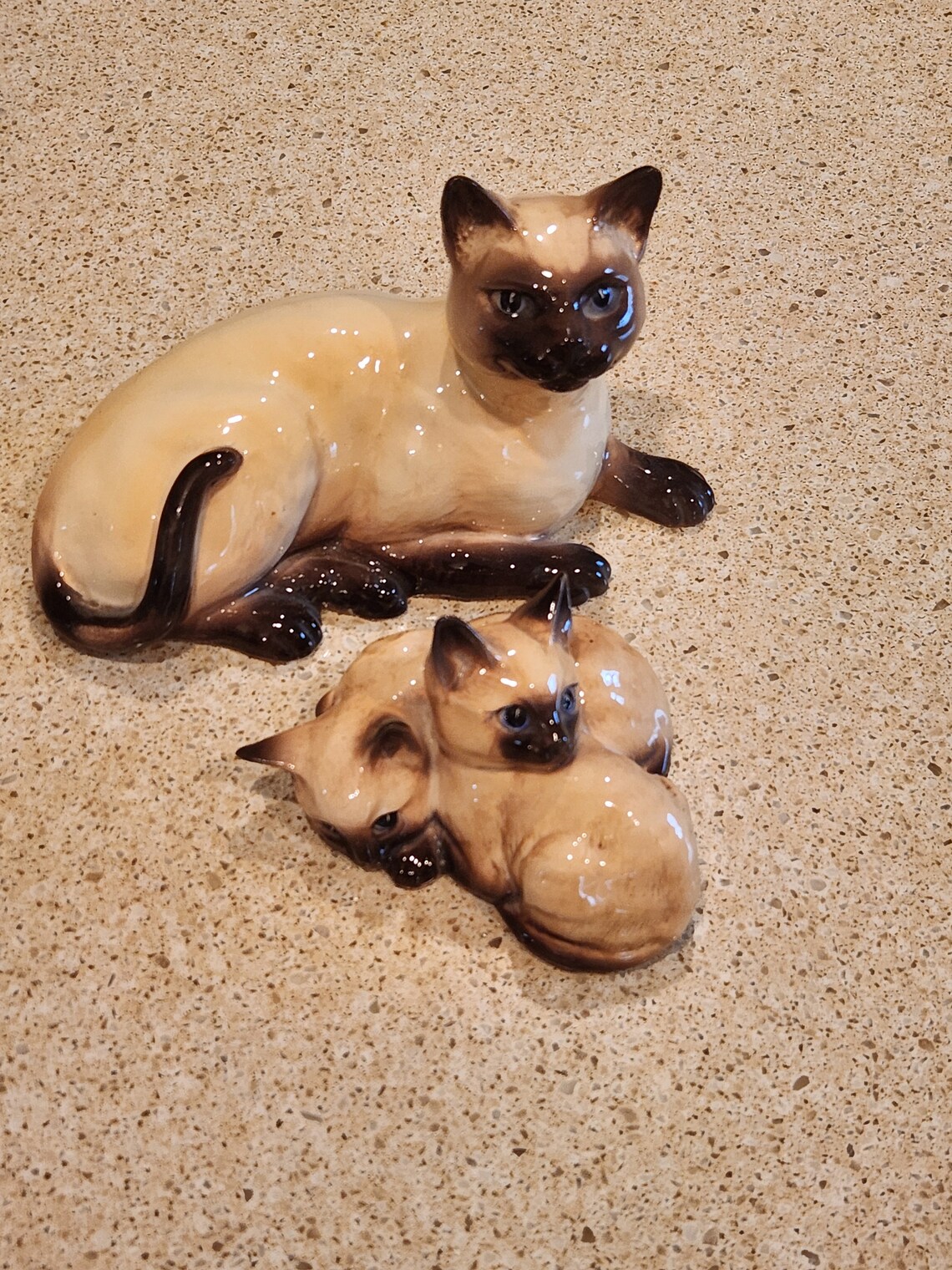Royal Doulton Siamese Mother Cat With Twin Kittens Figurines. - Etsy