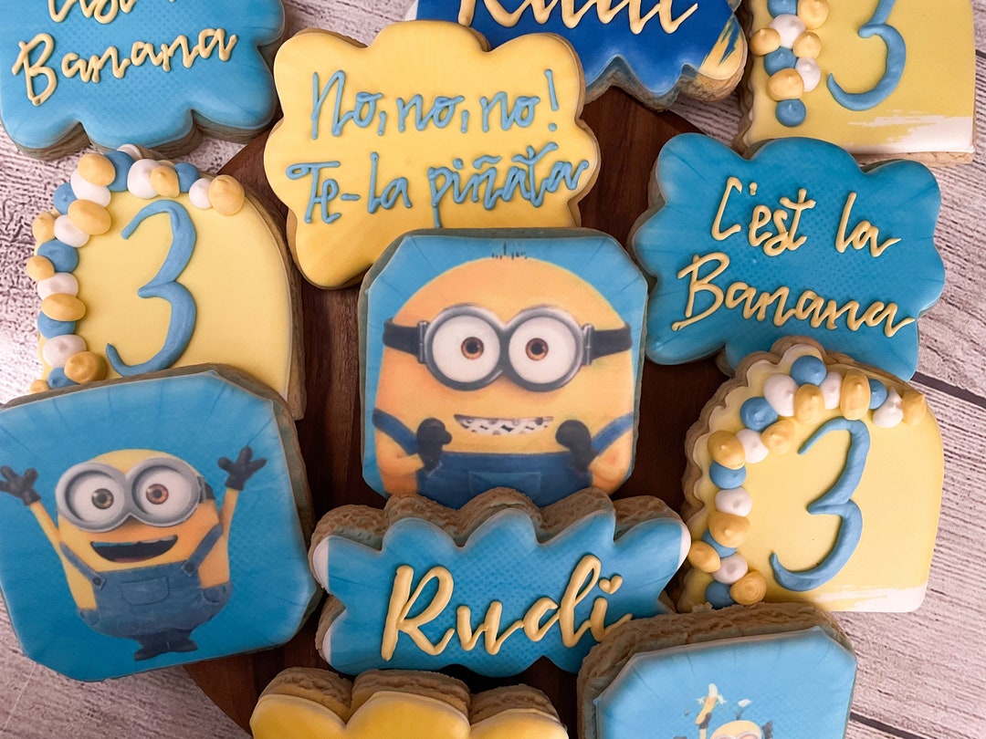 12 Minion Inspired Sugar Cookies. Minion Cookies, Minion Decorative ...