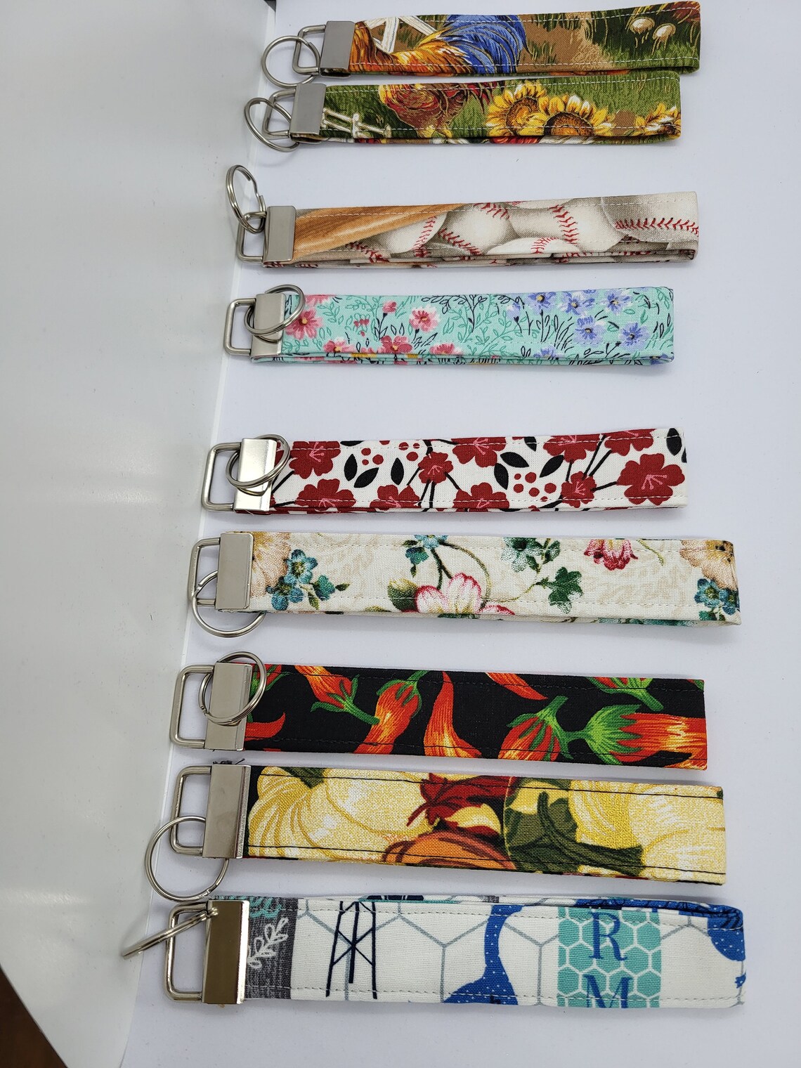 ASSORTED Keychains, Fabric Key Ring, Key Fob Wristlet Key Holder ...