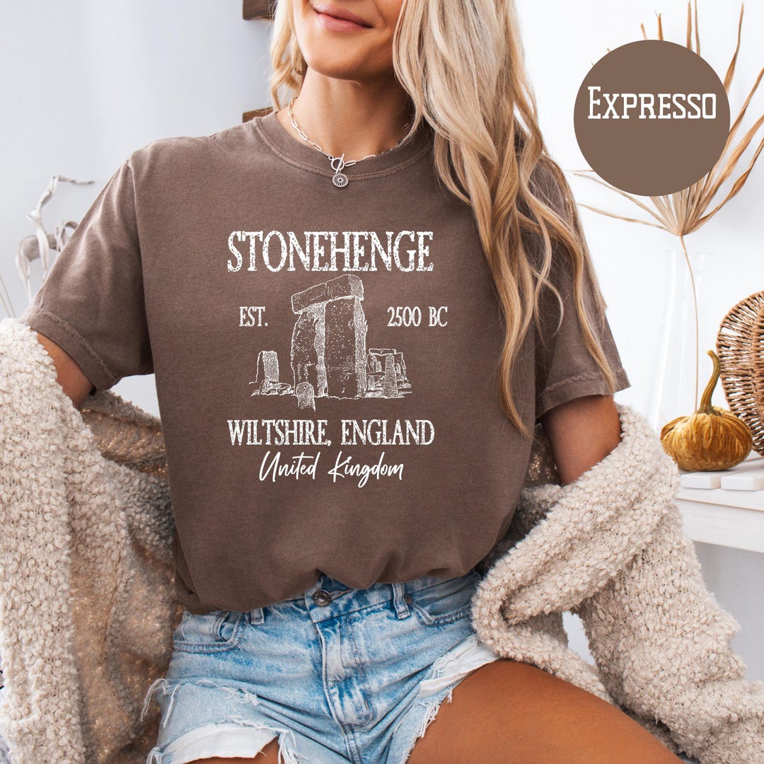 Stonehenge England Grunge Comfort Colors® Gift T-shirt, Stonehenge ...