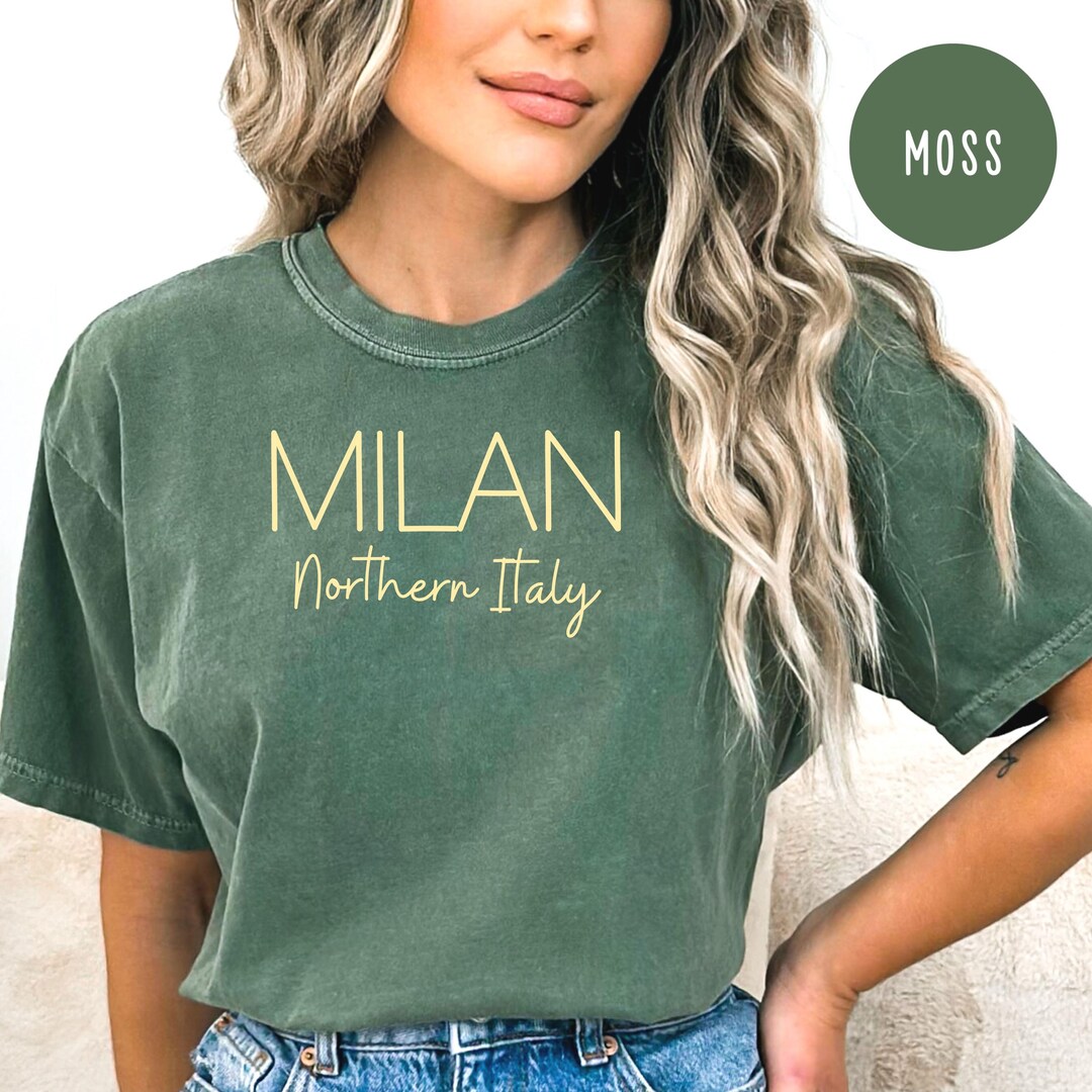 Milan Italy Comfort Colors® T-shirt, Milan Italy Vacation Gift Tee ...