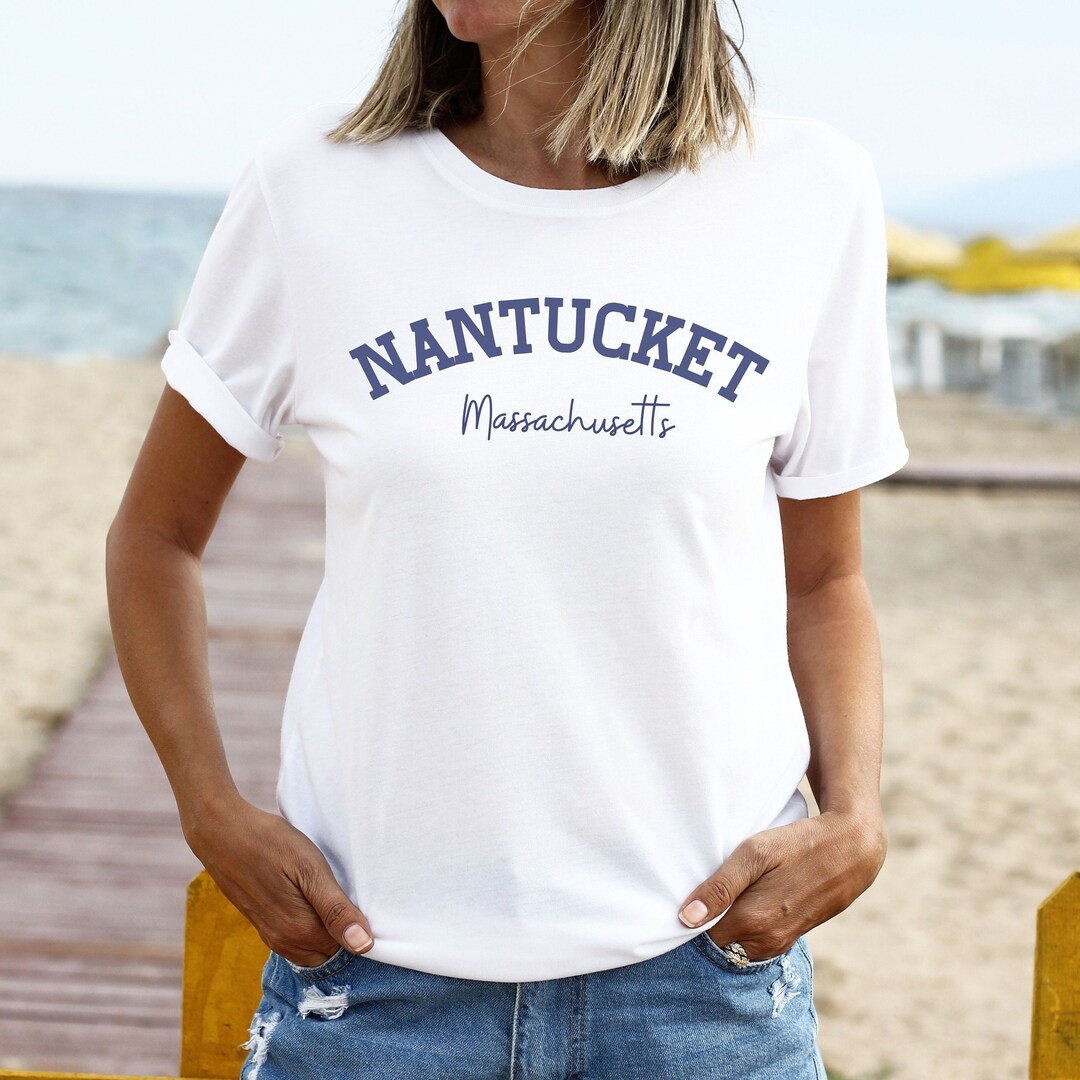Nantucket Summer Vacation Softstyle Tee Shirt Gift, Nantucket Island ...