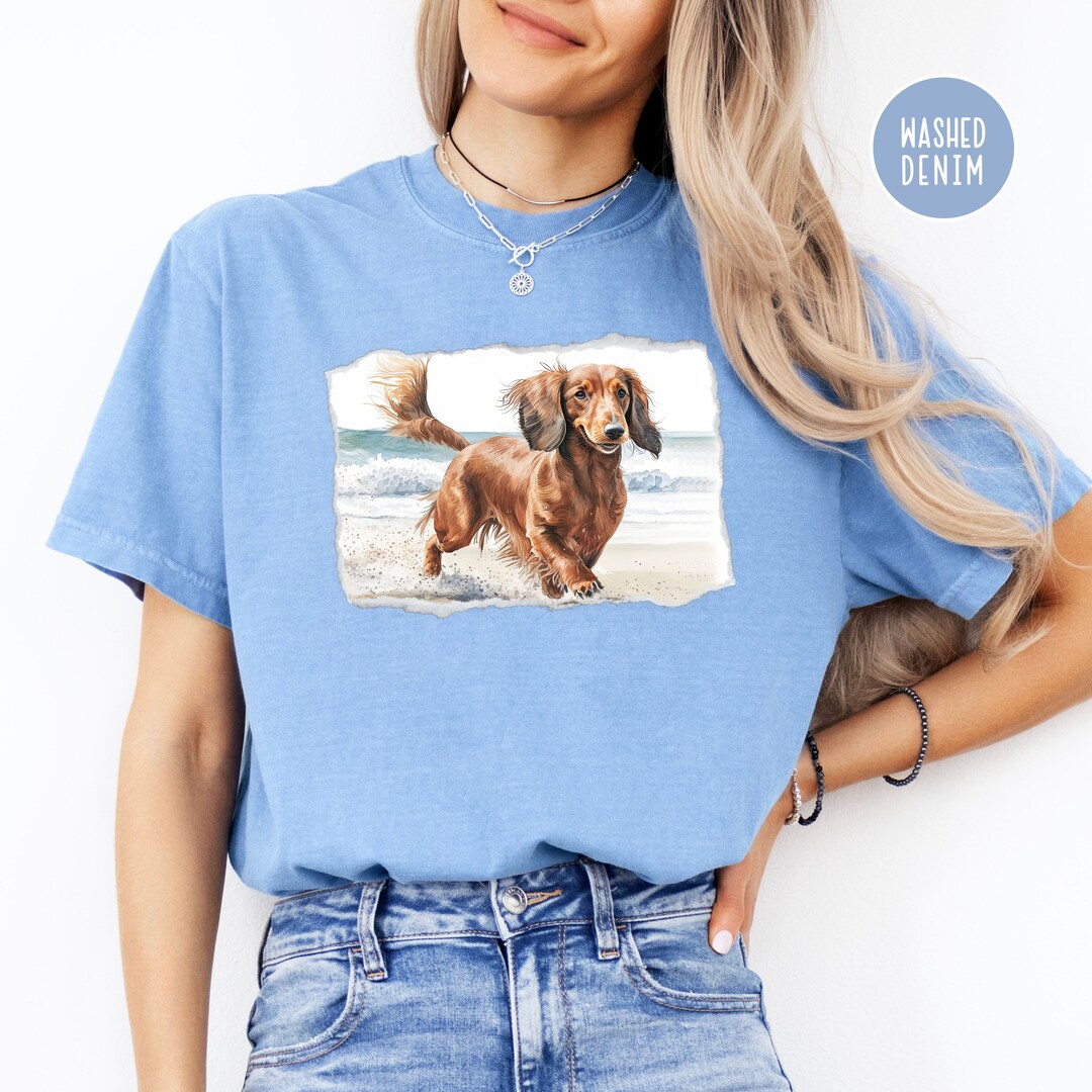 Dachshund Running on the Beach Comfort Colors® T-shirt Gift for Doxie ...