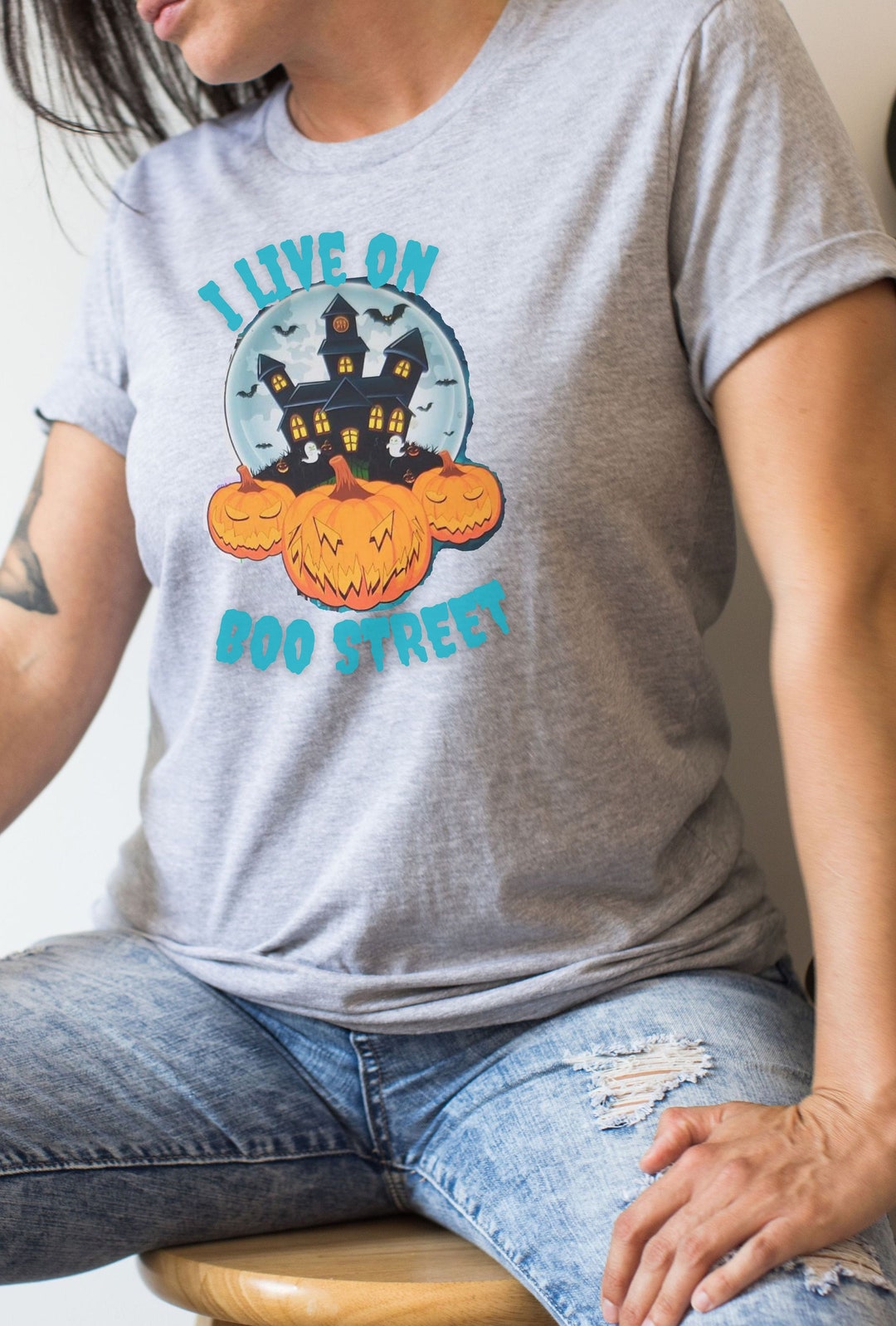 I Live on Boo Street, Creepy House, Happy Halloween, Cute Ghosts, Bats ...