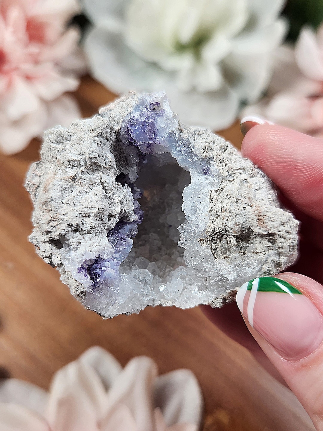 SPARKLY NATURAL Raw Purple & White Spirit Flower Geode Crystal VV ...
