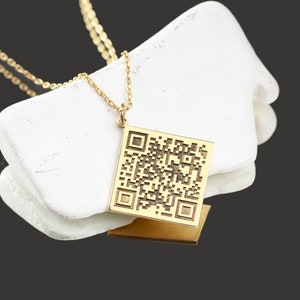 Personalized QR Code Necklace Custom Scannable QR Code Jewelry 925 ...