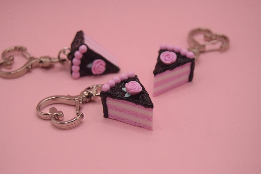 Pink Rose Pastel Goth Cake Slice Keychain - Etsy