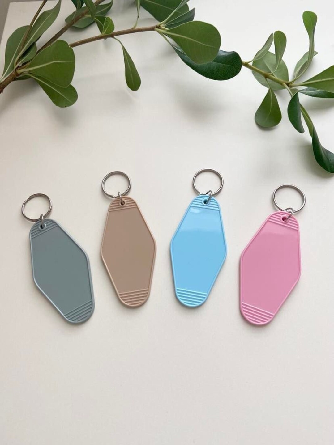 Vintage Keychains, Hotel Motel Keychain, Blank Plastic Tags, Keychain ...