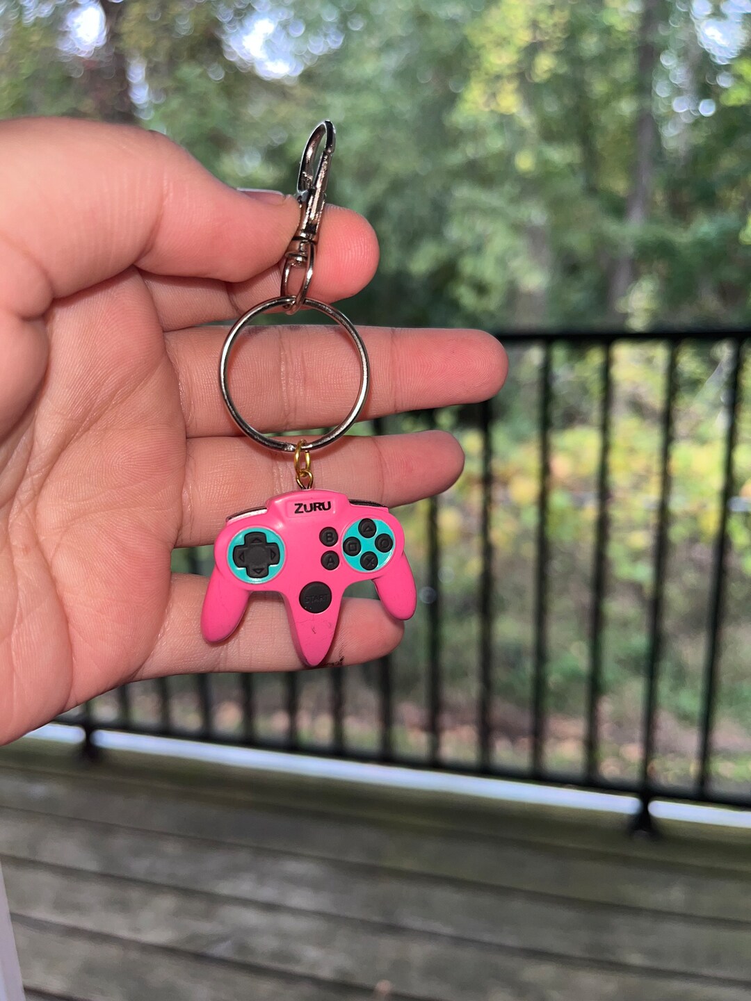 Mini Old Gaming Controller Keychain - Etsy