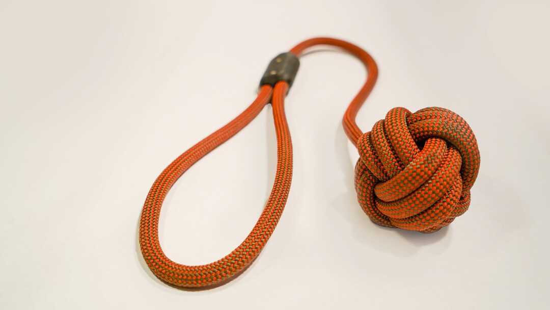 Monkey's Fist Dog Tug of War and Throw Toy | Durable High Tech Dog Toy ...