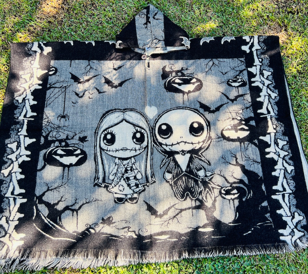 The Night Before Christmas Poncho, Jack Skellington Poncho Unisex ...