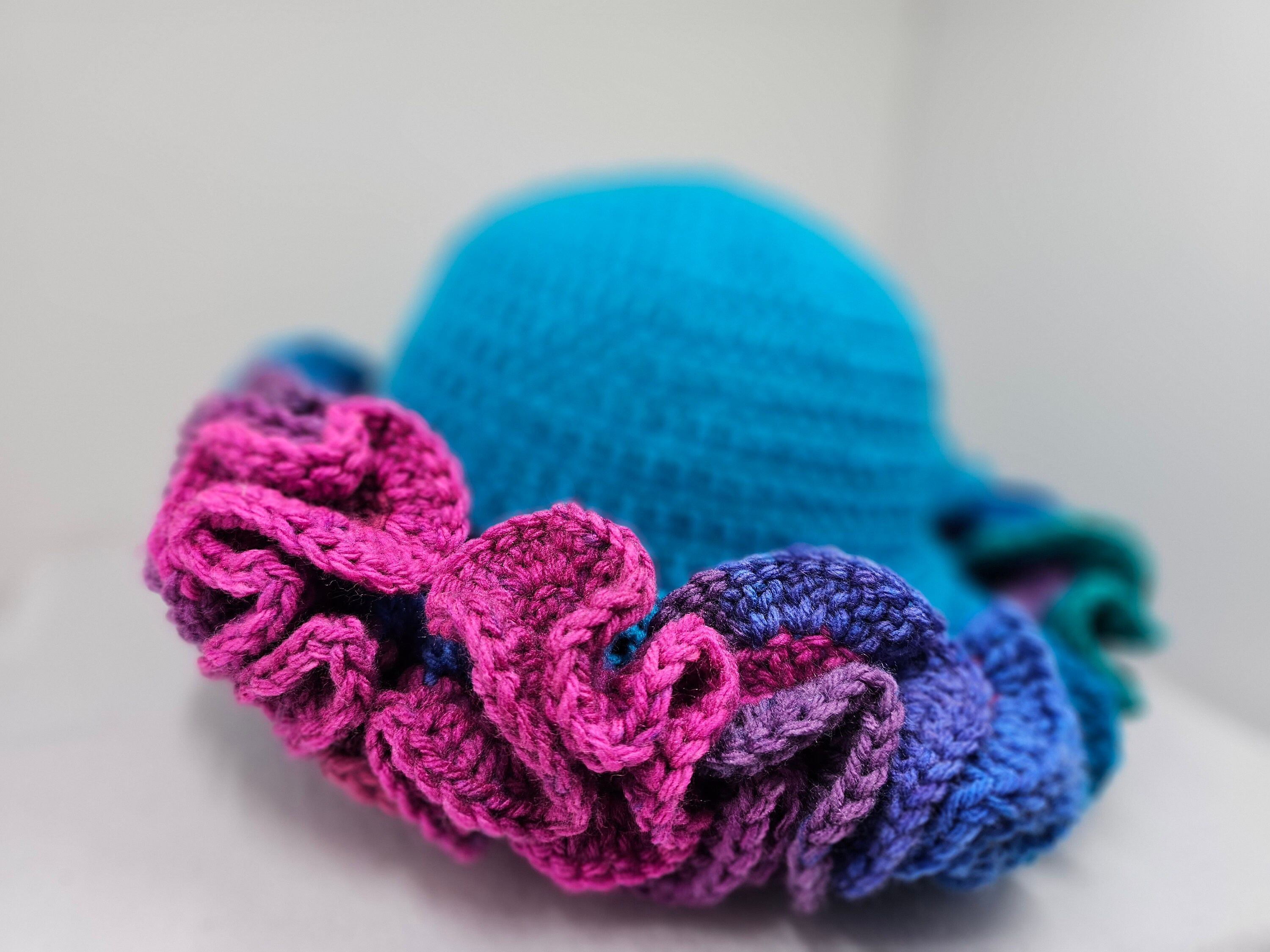 Star Busrt - Crochet Ruffle Hat, Crochet Beanie, Fall Fashion, Ruffle ...
