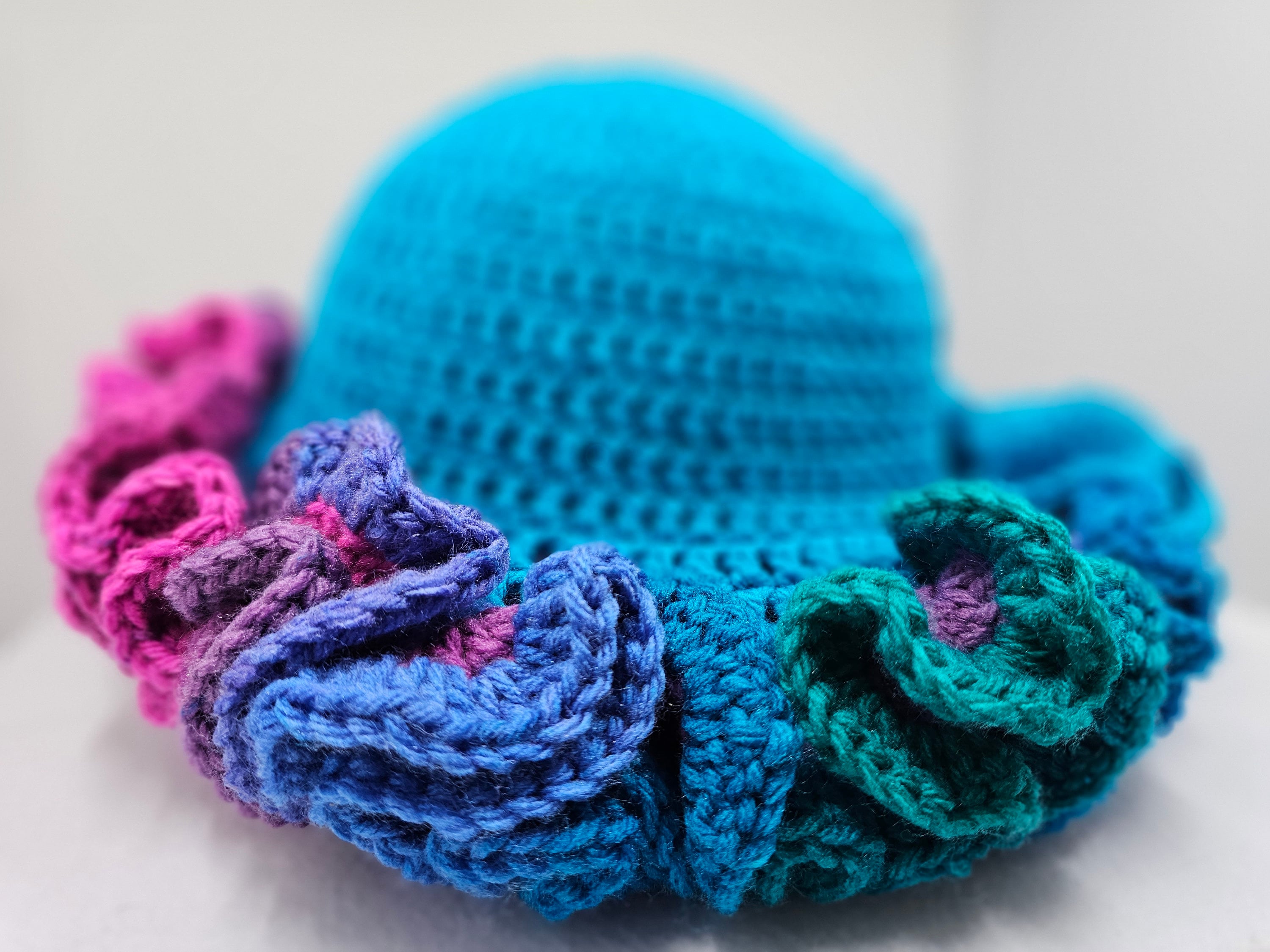 Star Busrt - Crochet Ruffle Hat, Crochet Beanie, Fall Fashion, Ruffle ...