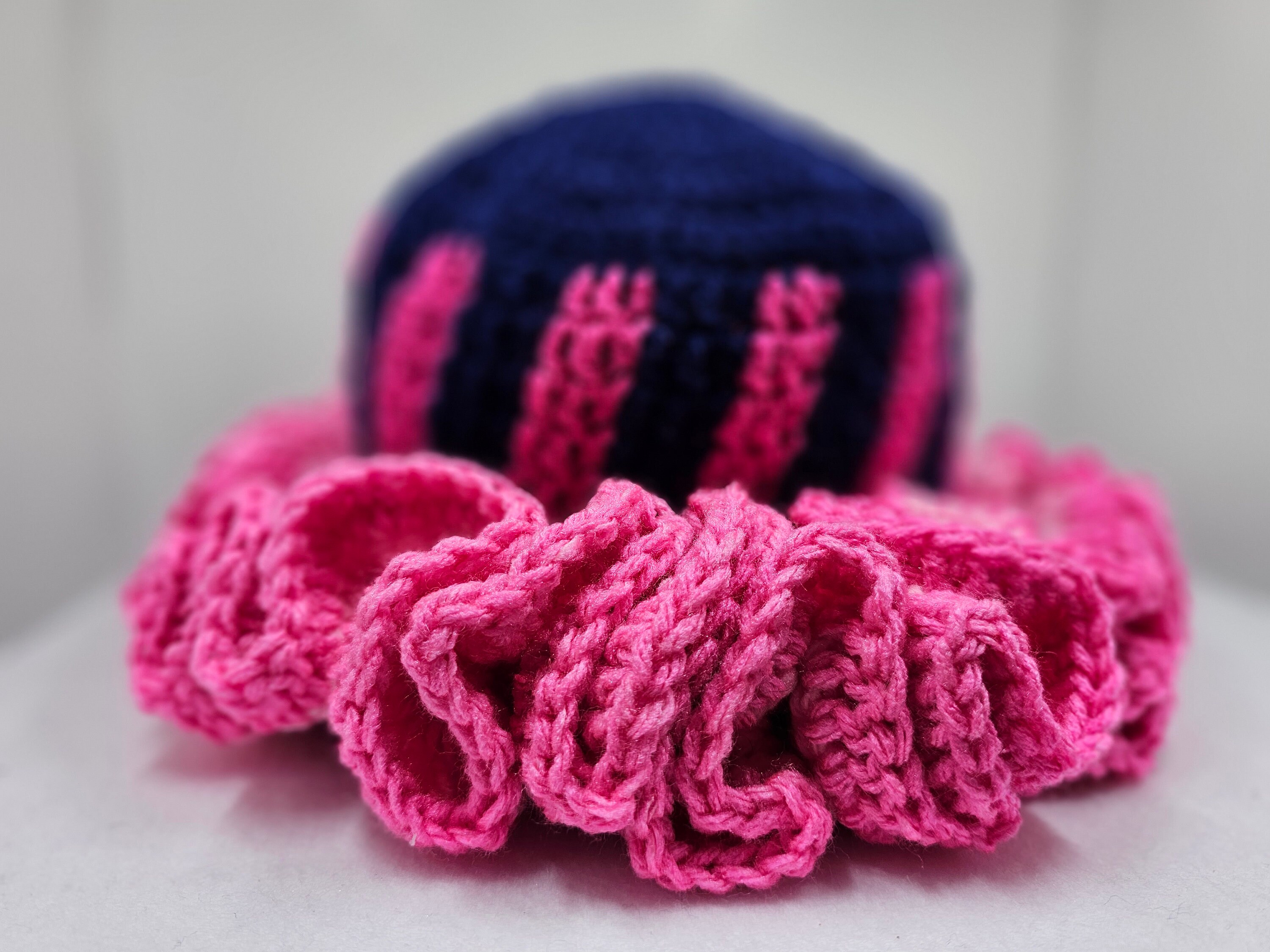 Star Busrt - Crochet Ruffle Hat, Crochet Beanie, Fall Fashion, Ruffle ...