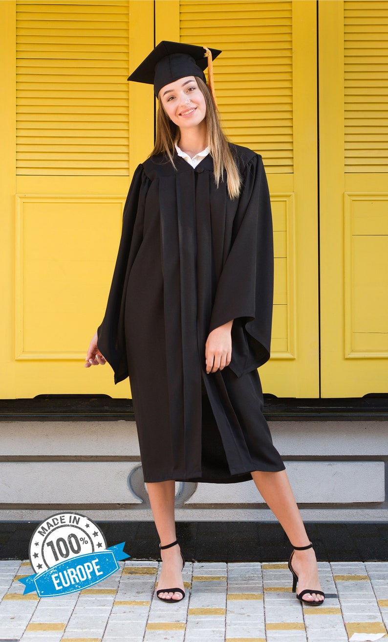 Bachelors Gown - Elegant Style Gown - Graduation Gown - Academic Dress ...