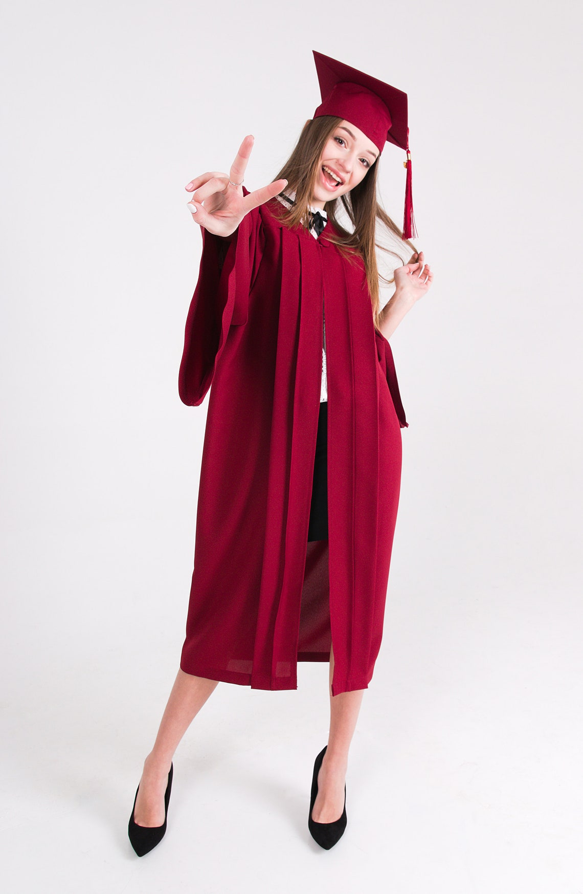 Bachelors Gown Elegant Style Gown Graduation Gown Academic Dress Maroon ...