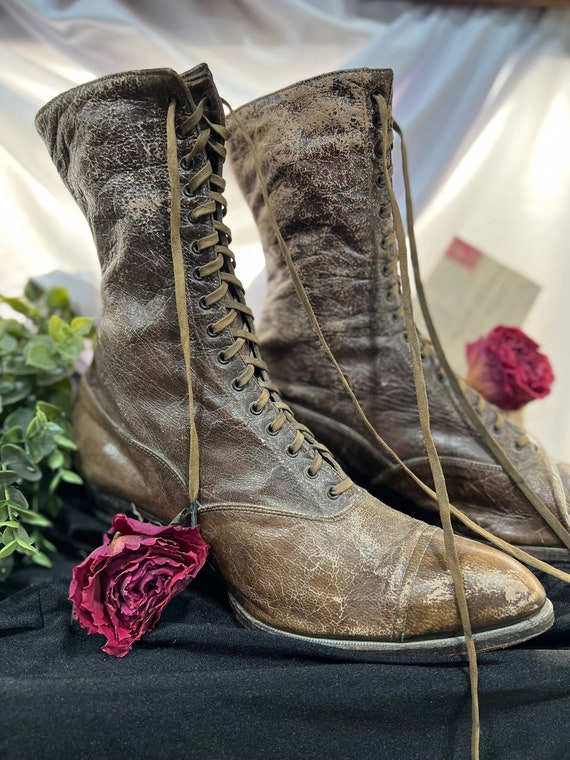 Late 1800s Star Brand High Top Lace-up Woman’s Boots … - Gem