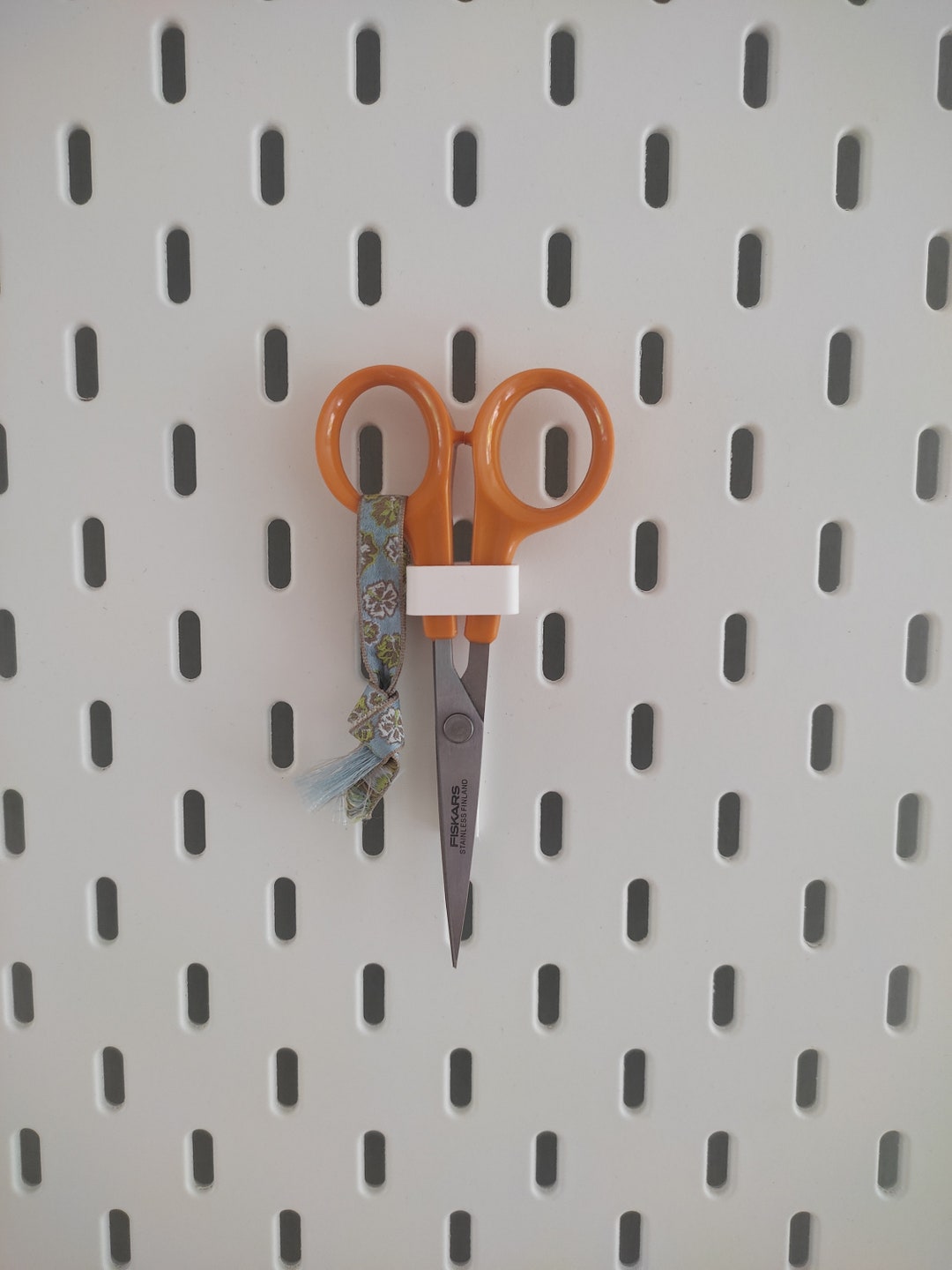 Scissors Holder for IKEA Skadis Pegboard. Hanging Scissors Mount Sewing ...