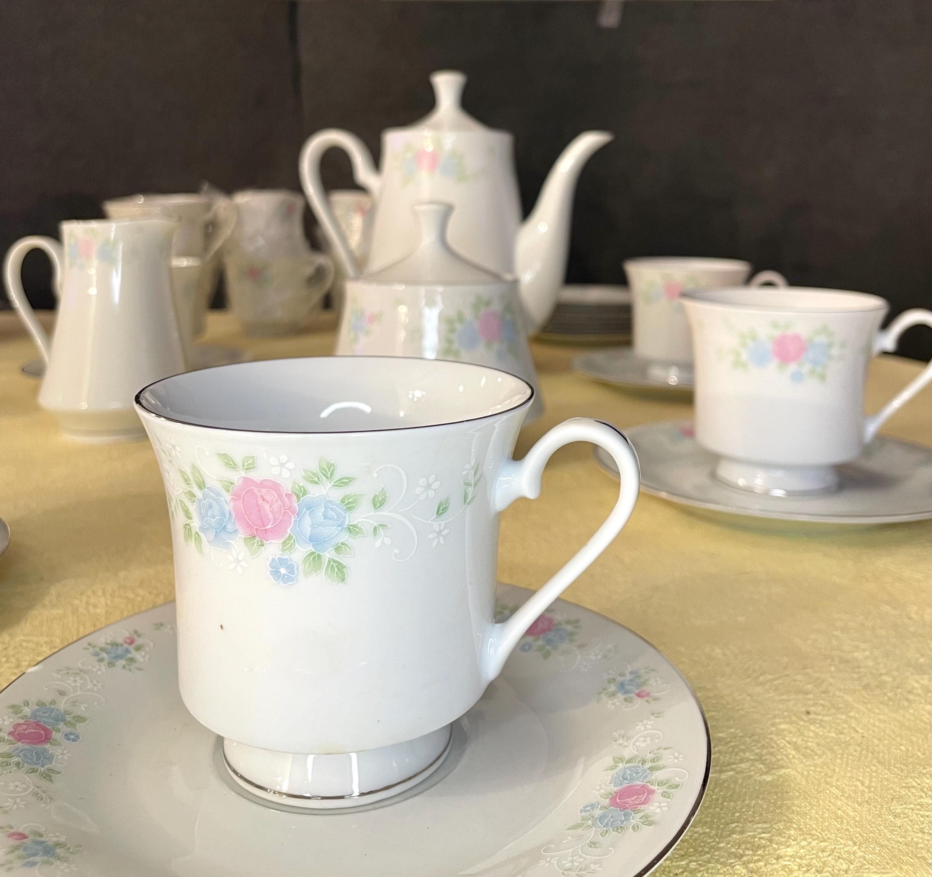 China Dinnerware Set for 12: Prestige Floral Porcelain, 111 Pieces - Etsy