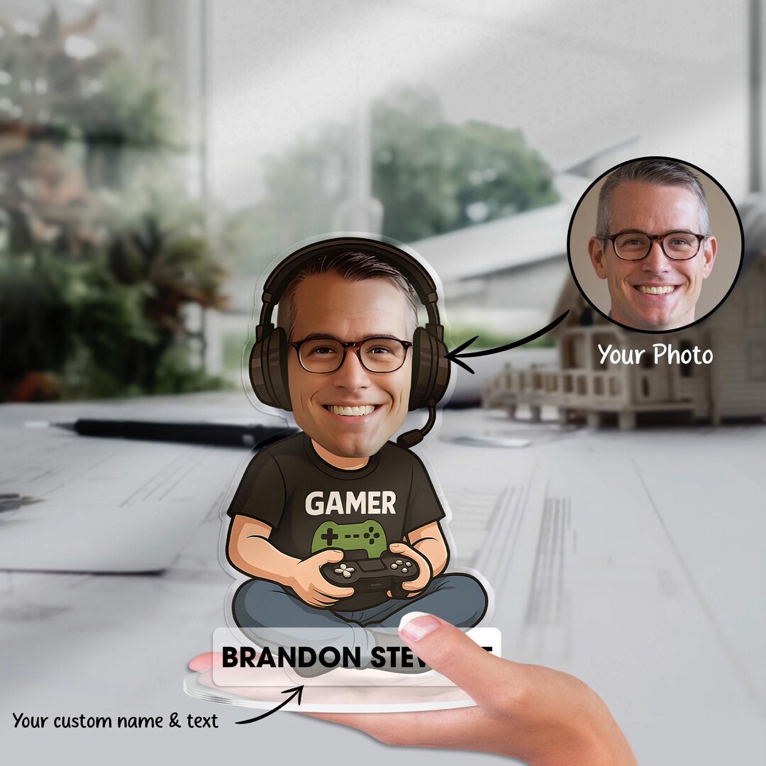 Custom Gamer Figurine Trinket Caricature Portrait Desk Name Plate ...