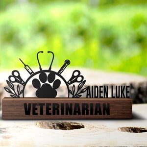 Custom Veterinarian Desk Name Plate Wedge Personalized Vet Tech ...