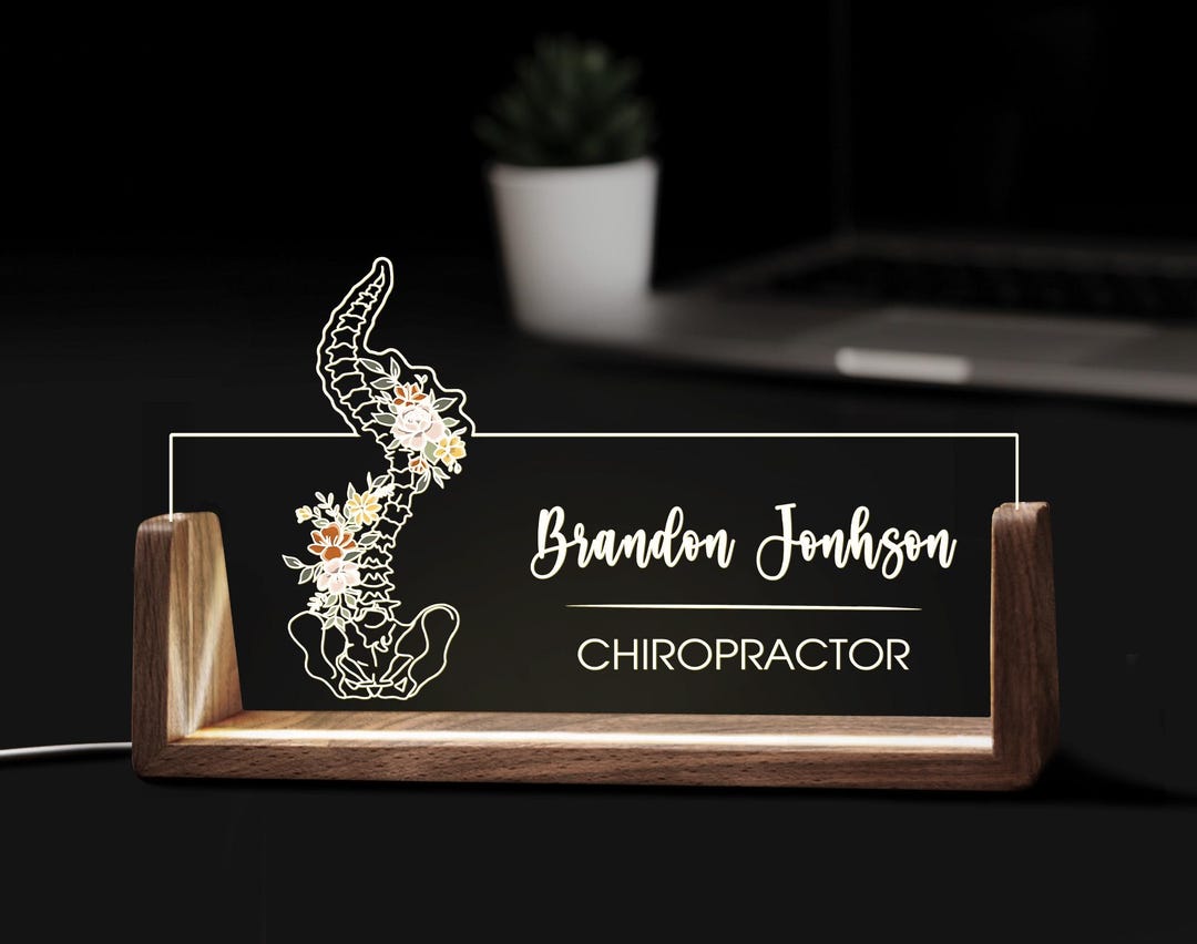 Custom Chiropractor Desk Name Plate Personalized Spine Doctor Gift ...