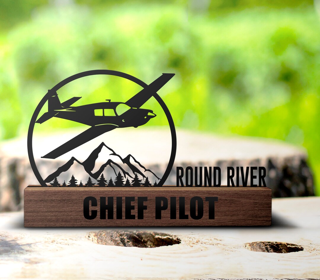Custom Airplane Desk Name Plate Wedge Personalized Pilot Nameplate ...