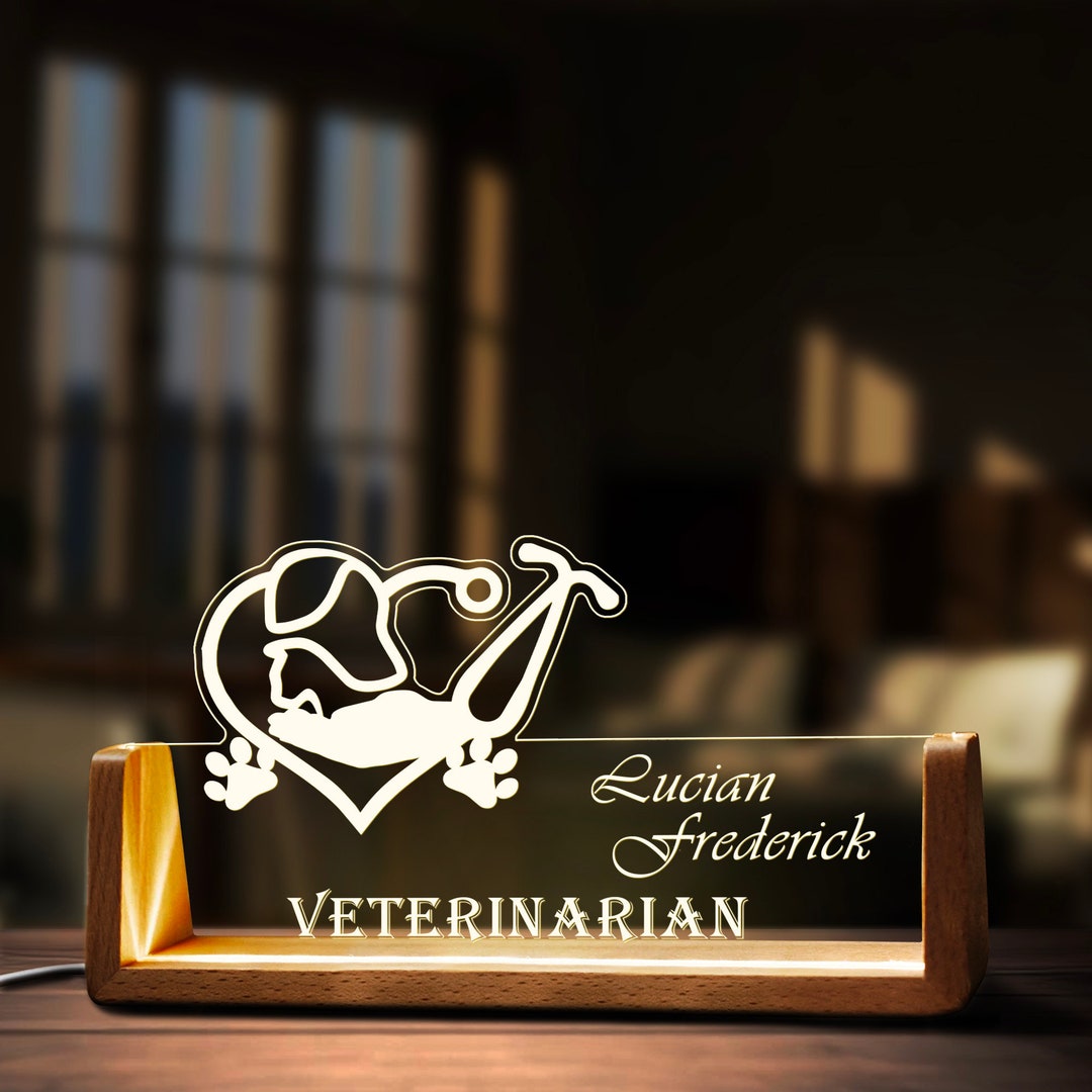 Custom Veterinarian Desk Name Plate Personalized Vet Tech LED Light ...