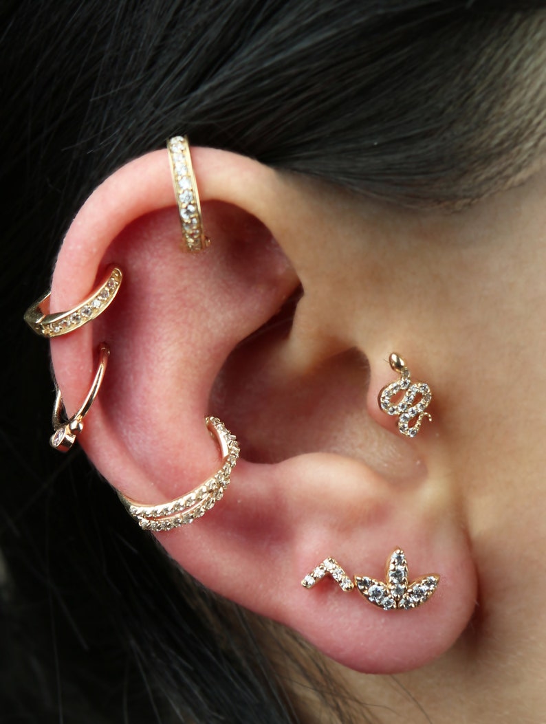 14K Solid Gold Snake Piercing Minimalist Tragus Piercing - Etsy